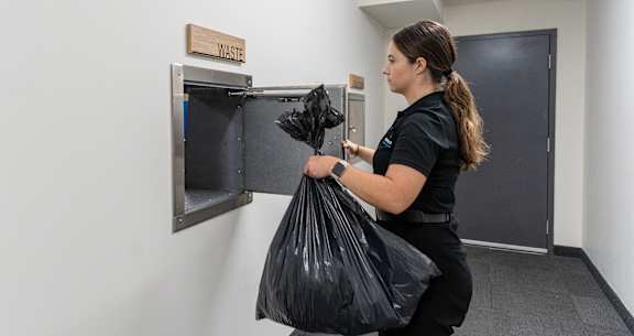 Property details for Deveraux Heights from Deveraux Apartment Communities