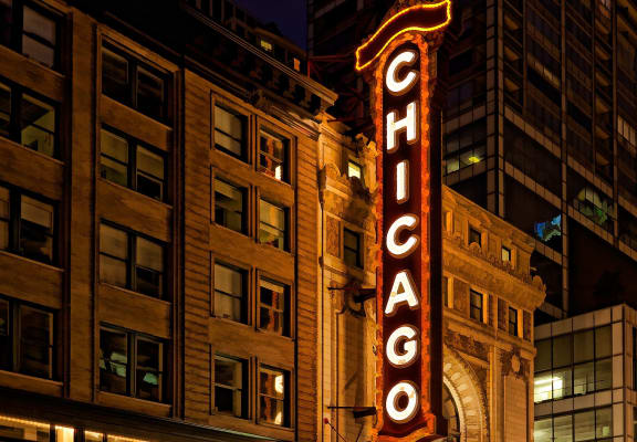 The Clark | Apartments in Chicago, IL