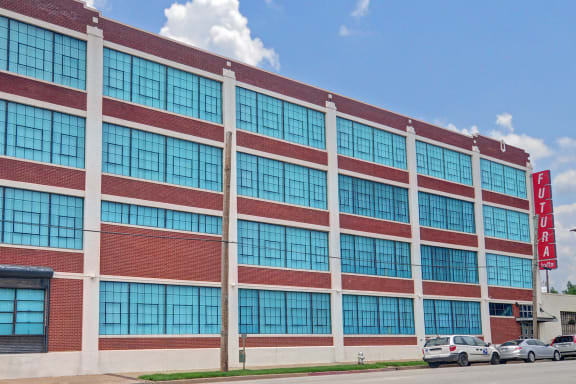 Luxury Lofts for Rent in near Downtown Dallas, TX | Deep Ellum Living