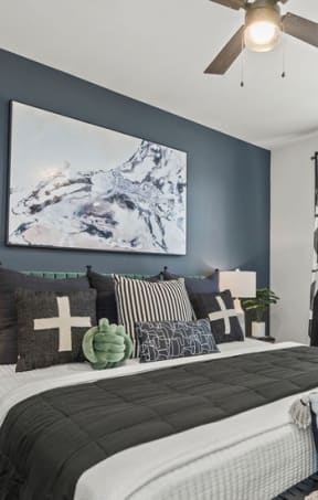 Apartments in Steele Creek, Charlotte | Giddy Hall