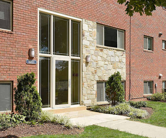 Apartments in Towson, MD | Cardiff Hall Apartments