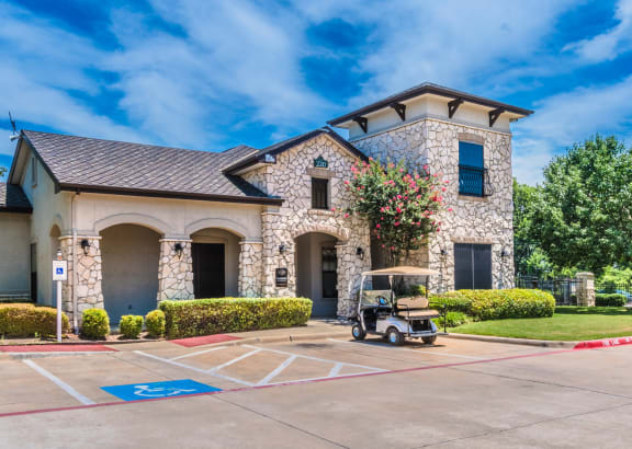 Riverstation | Apartments in Dallas, TX