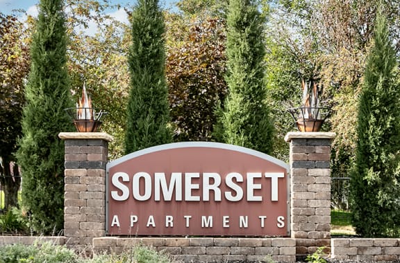 Somerset | Apartments in Lincoln, NE