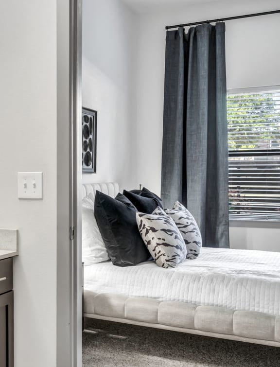 Axis 3700 Apartments | Apartments in Plano, TX