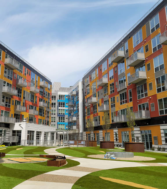 CBD Detroit Apartments | Apartments in Detroit, MI