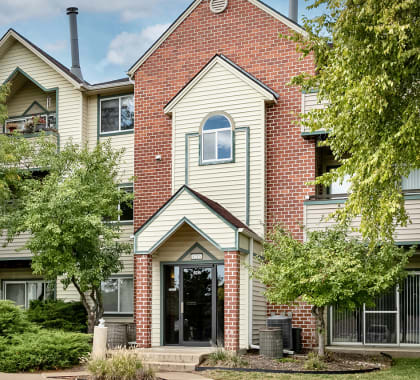 Somerset | Apartments in Lincoln, NE