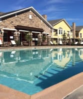 Luxury Apartments in Louisville, KY | Hurstbourne Estates