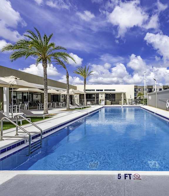Resia Biscayne Drive | Apartments in Miami, FL