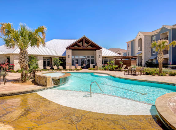 Residence at Midland | Apartments in Midland, TX