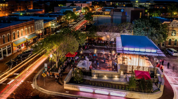 Morada Plano | Apartments in Plano, TX